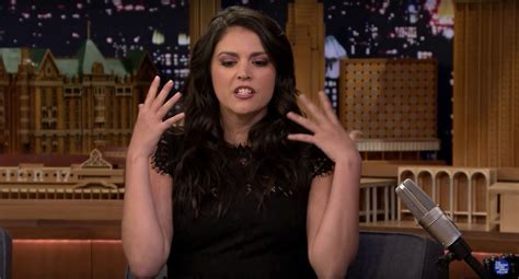 Apple Tv Lands Snl S Cecily Strong For Musical Comedy Cult Of Mac
