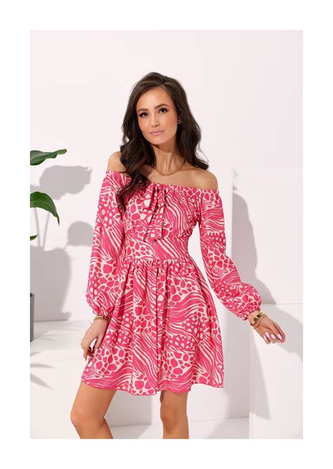 Къса цветна рокля с еластично деколте в розово Trendo Bg