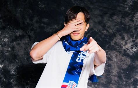 官方：国脚谢鹏飞从武汉三镇转会加盟上海申花