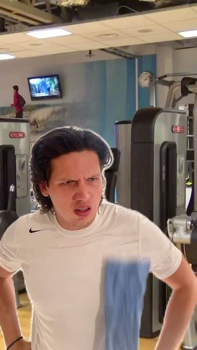 Primer Día En El Gym React Reels Explore Gym Gymmotivation Youtube