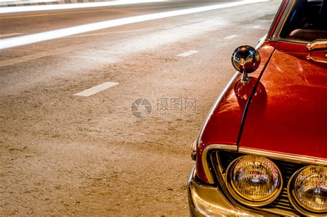 泰国街上光线路迹的长高清图片下载 正版图片502917051 摄图网