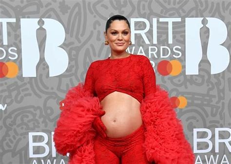 Pevačici Rekli Da Nikad Neće Biti Mama A Sada Je Trudna Slika 1