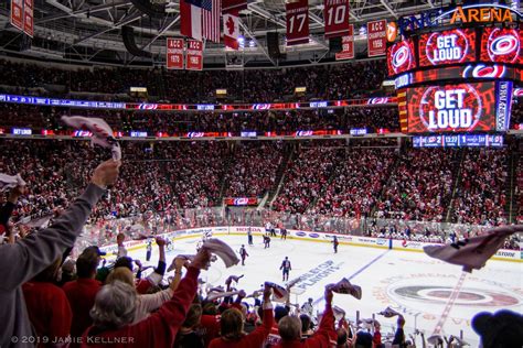 Carolina Hurricanes Vs New York Islanders 2019 Nhl Stanley Cup