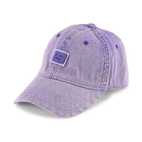 25 Best Trendy Hats Of 2024 From Bucket Hats To Baseball Caps