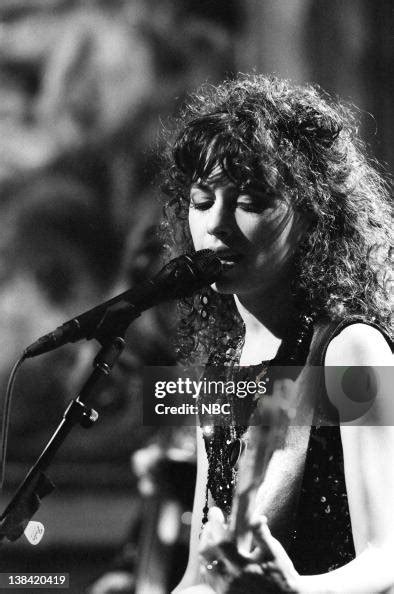 Musical Guest The Bangles Perform On December 3 1988 News Photo