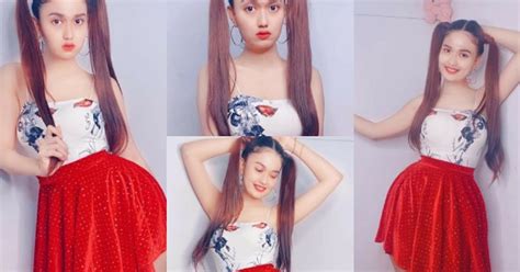 ဘာဘီရုပ်လေးလို ထင်မှတ်ရလောက်အောင် ဂါဝန်လေးဝတ်ပြီး အသည်းယားစရာကောင်းနေတဲ့ ဖူးပွင့်သခင