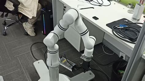 睿尔曼超轻量仿人机械臂 示教器简介and使用 知乎