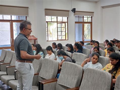 Guest Lecture On “a Dash Of Programming” Department Of Information