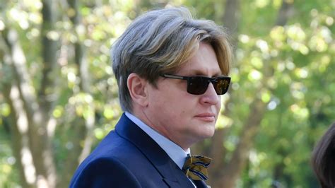 Rendőrök Vonultak Ki Varnus Xavér Templomához