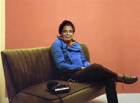 مشاهدة حفلة محمد منير مشواري كاملة بدون تقطيع ومفاجأة غير متوقعة