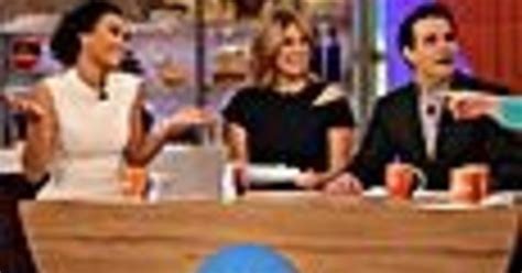 Naya Rivera Apologizes For Showering Comment Cbs News