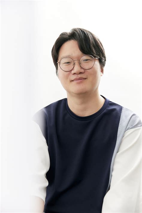 바흐 골드베르크 변주곡 제3변주 어제 도이치 그라모폰 스테이지 플러스에 급히 가입해 임윤찬 피아니스트의 바흐 골드베르크 변주곡 카네기홀 실황을 감상했다 아리아에서