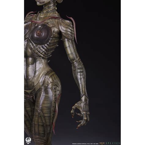 Species Species Sil 13 Scale Statue Eu