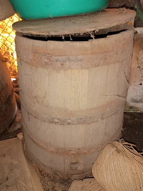 Бурета за ракия и вино Резервоари Варели Бидони Цистерни Русе Бурета за ракия и вин