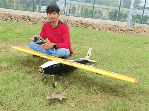 Teachers Son Selected In Nasa इंदौर की उपलब्धिटीचर के बेटे का नासा