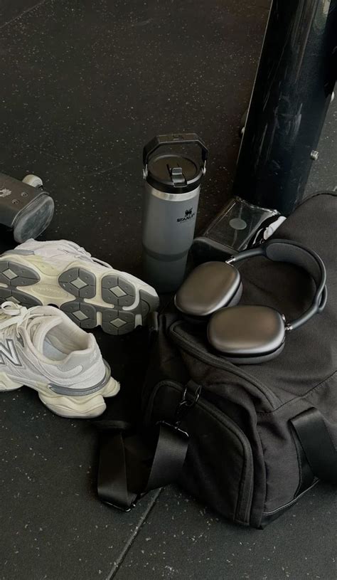 Skye Sutton Skye Sutton • Instagram Profile Fitness Vision Board Gym Inspiration Gym Pictures