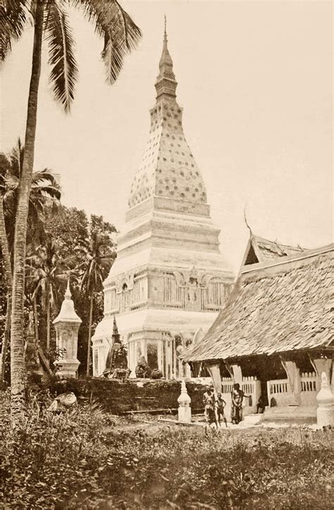 รายพระนามกษัตริย์ อาณาจักรล้านช้าง Facebook