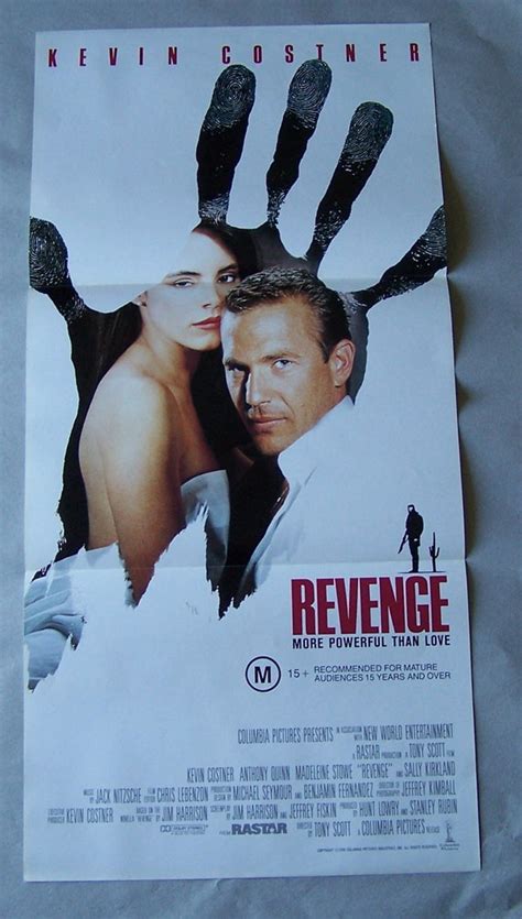 Madeleine Stowe And Kevin Costner
