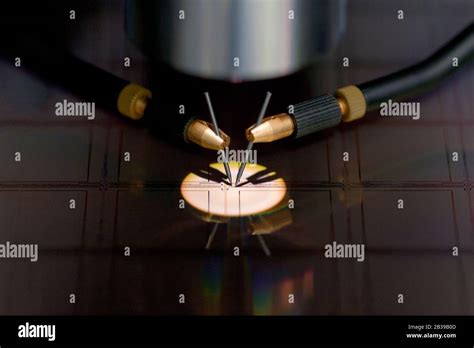 Cpu Transistor Under Microscope At Arnetta Parker Blog