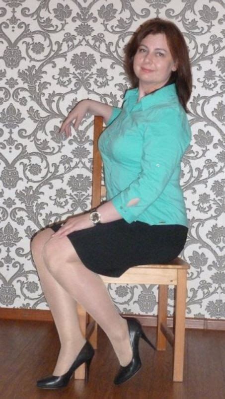 Pin By Zorro On Ant Spanked By Aunt Clara Over Her Lap Fashion High