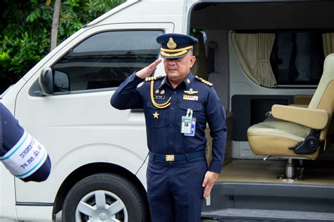 เสธ สน ผบ ดม และคณะ ตรวจเยี่ยม รจ ทอ สน ผบ ดม นาวาอากาศเอก จตุพล ขันธุปัตน์ เสนาธิการสำนักงาน