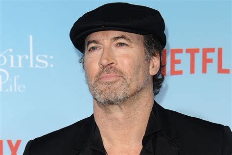 Gilmore Girls What Scene Did Scott Patterson Call Disturbing