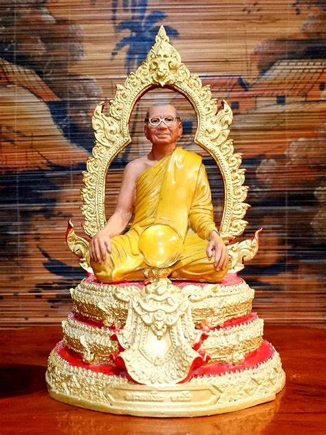 หลวงปู่ปาน สมบัติพ่อให้ หลวงพ่อฤษีลิงดำ วัดท่าซุง