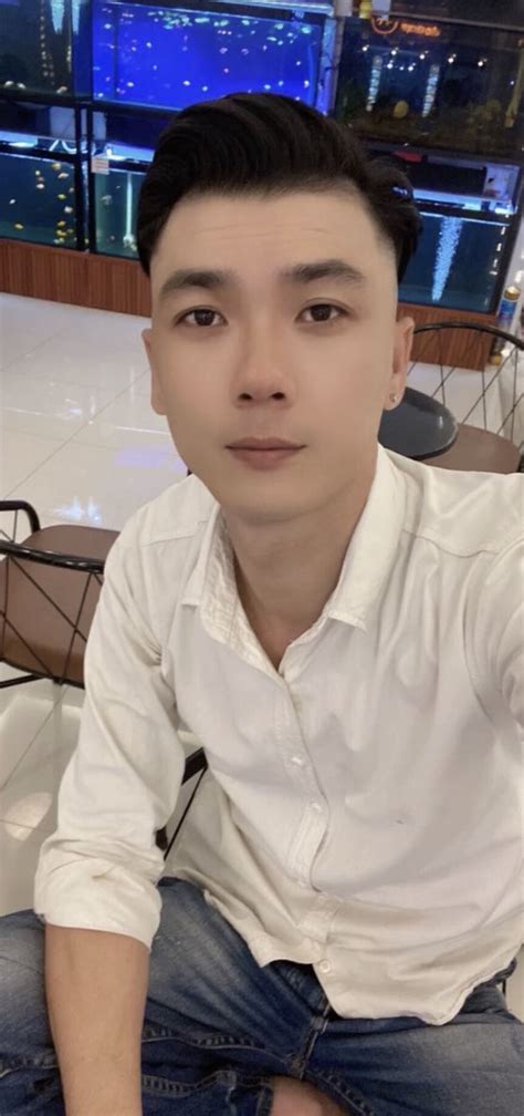 Trai Thẳng Chỉ Nhận Call Video Sex 200k Sục Thủ Dâm Và Xuất Tinh E