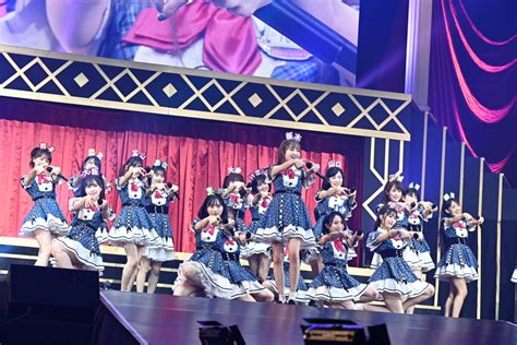 Akb48 チーム8が活動休止前ラストコンサートを開催！昼公演にはチーム8 Ogメンバー32名もサプライズで登場！ 小栗有以「チーム8は青春