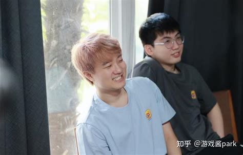 Wbg前中单angel被爆料将加入rng，签了3年合同！ 知乎