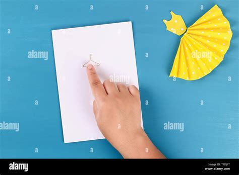 Diy Mothers Day Greeting Card With A Paper Napkin Dress And Flower Decoration Gift Idea