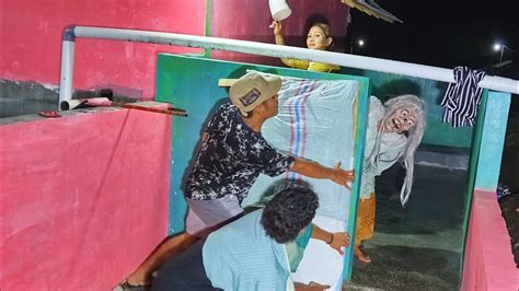 Sialan Intip Cewek B H Y Lagi Mandi Prank Kocak Sexy Girl And The Ghost Of Grandma