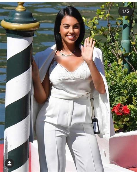 سوتی وحشتناک بانو جورجینا همسر رونالدو در جشنواره فیلم ونیز بتاکاپ