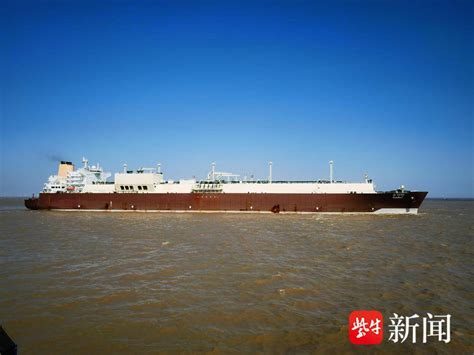 江苏海事局 媒体聚焦 【扬子晚报网】2024年新春江苏沿海首份lng“能量包裹”顺利签收