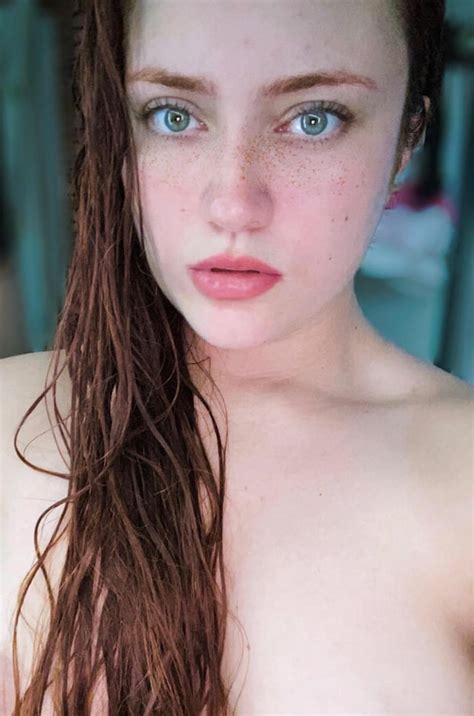 After Shower Natural Selfie Rsexyfrex
