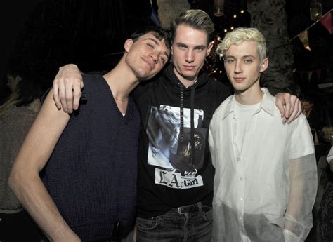 Troye Sivan And Jacob Bixenmans Cutest Pictures Popsugar Celebrity Photo 13