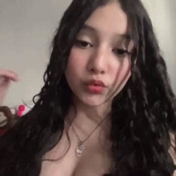 Stefany Cruz Profile Rate