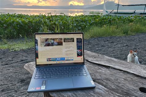REVIEW Lenovos Newest Yoga Laptop Lets You Work Anywhere Flipboard