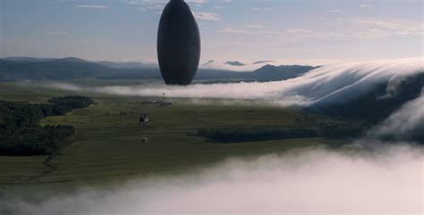 How Arrivals Production Designer Created An Alien Language The Credits