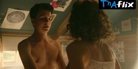 Simone Ashley Underwear Scene In Sex Education Tnaflix Com