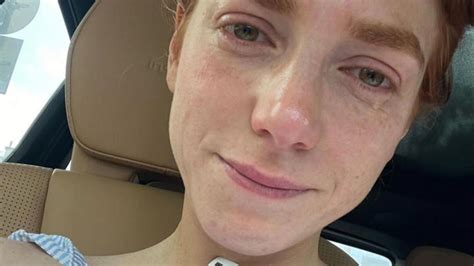 איזה מסריח להיות בחורה בתא רגעי האימה של מאיה ורטהיימר