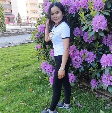 สาวอีสาน