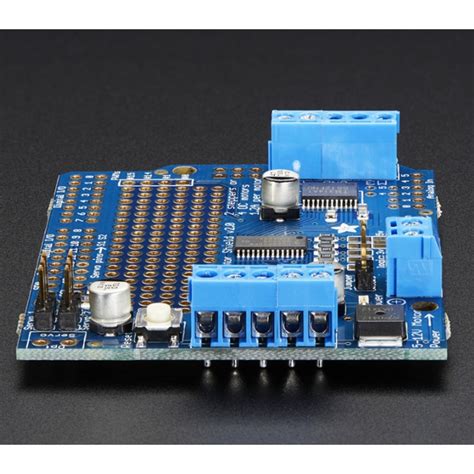 adafruit motor shield v2 драйвер за 4 мотора за Ардуино erelement