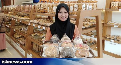 Toko Roti Di Kudus Ini Kenalkan Produk Terbarunya Isknews Com