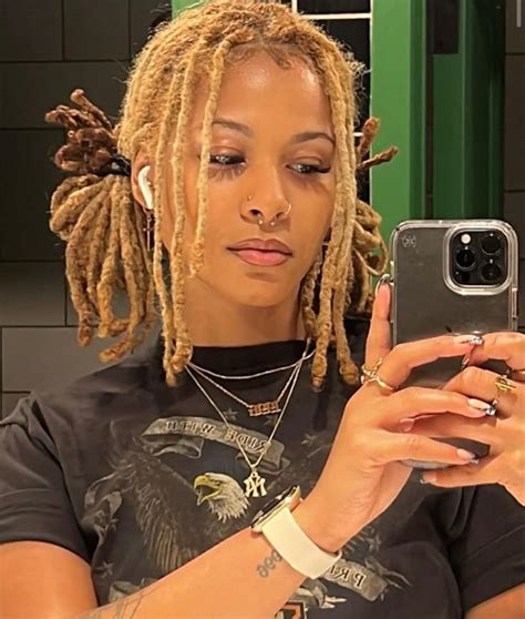 Stylish Locs Hairstyles For Women