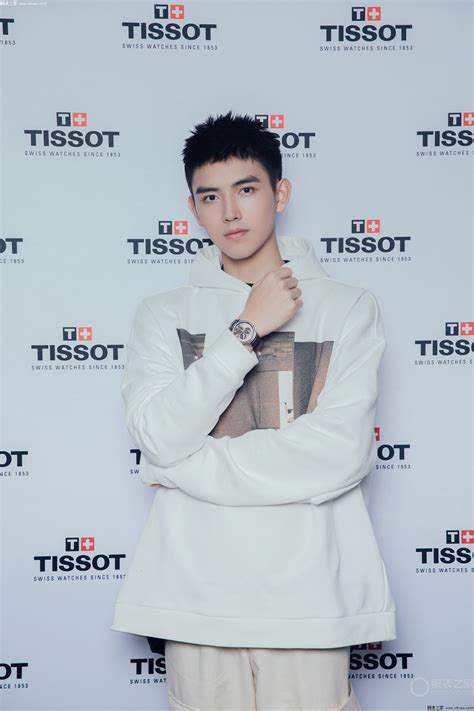 天梭这一刻 放肆新生 Tissot天梭表携手陈飞宇首次直播发布速驰系列新品腕表之家