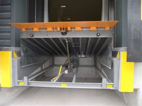 Industrial Loading Dock Equipment At ₹ 195000 Piece Thiruverkadu