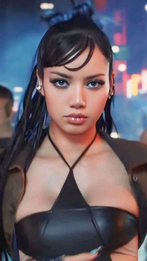 Lisa Rockstar Official Music Video Güzellik Kraliçesi Kadın Güzellik