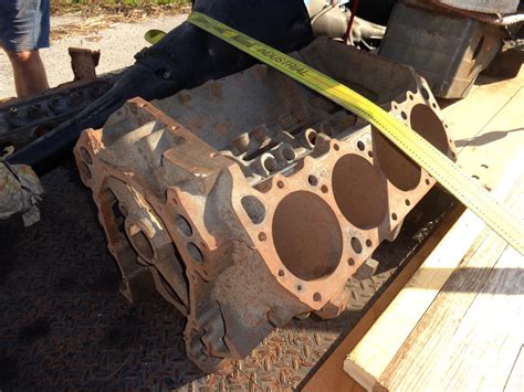 1971 Dodge Chrysler Mopar 440 Engine Block With Heads And Exhaust Manifold Ebay