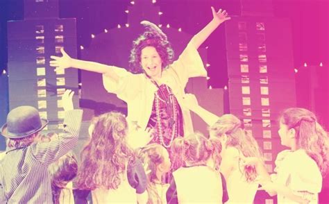 6 Stage Combat Classes Youll Want To Check Out